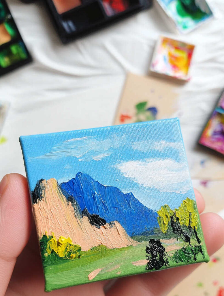 30 Inspiring Small Painting Ideas to Try Today - Aesthetic Color Palette